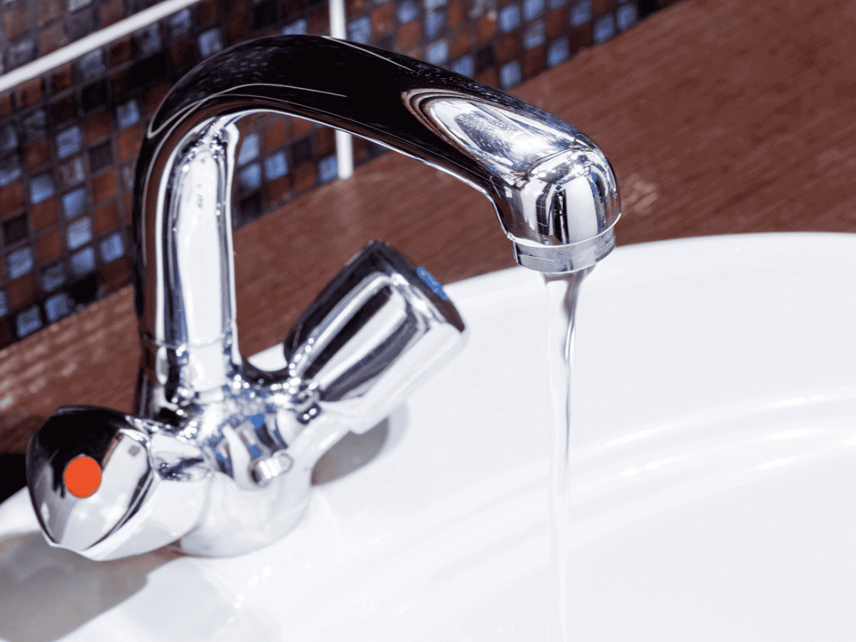 How to Fix a Leaking Bathroom Tap | Liqwyd Solutions